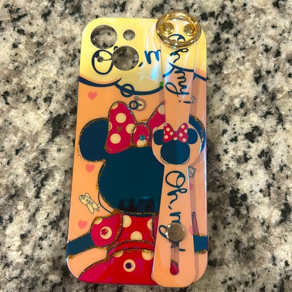 Cell Phones & Accessories | Iphone 15 Minnie Case | Poshmark